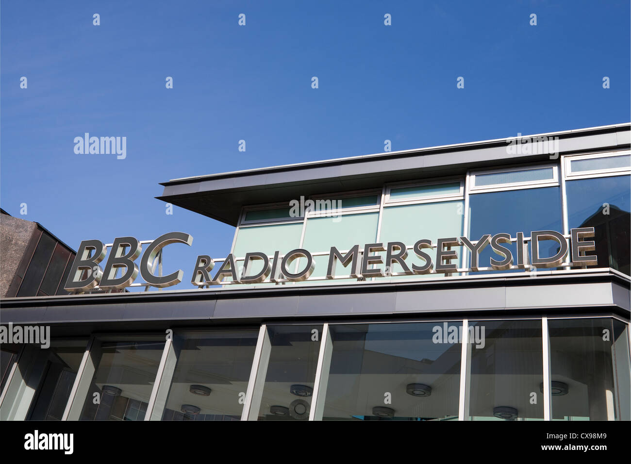 Bbc radio merseyside hi-res stock photography and images - Alamy