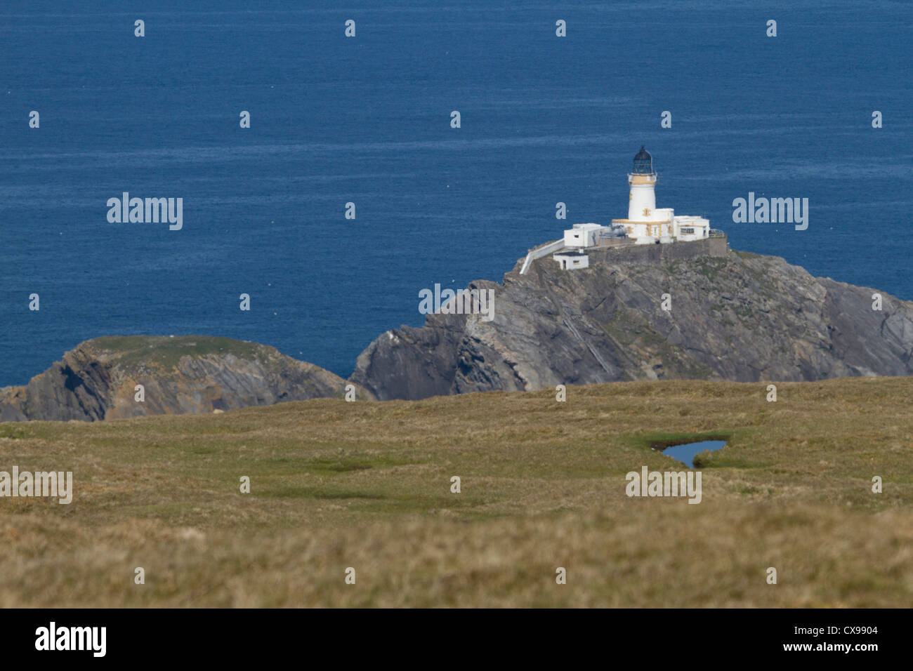 Muckle flugga lighthouse hi-res stock photography and images - Alamy