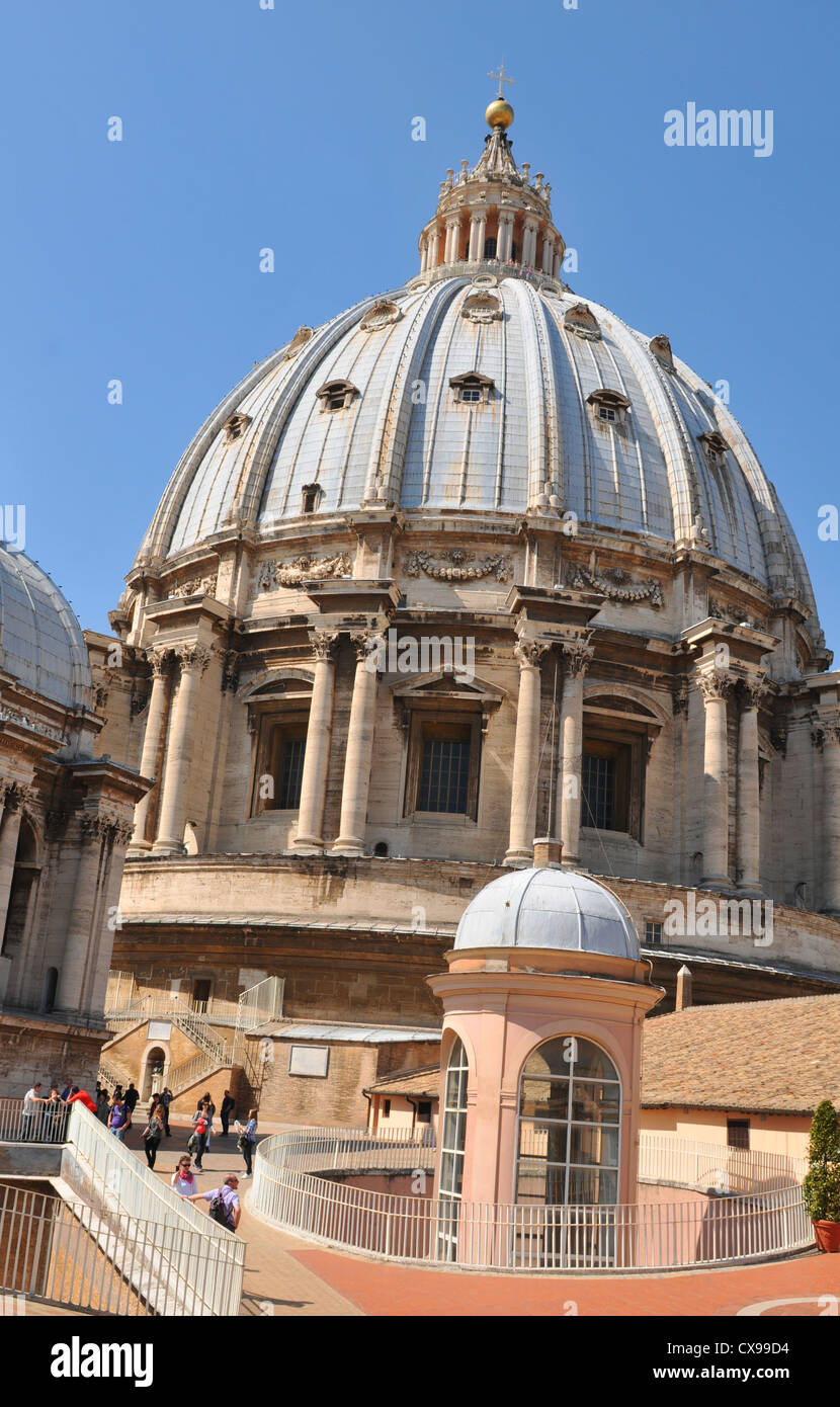 Architectural detail of San Pietro basilica's roof in Vatican Stock ...