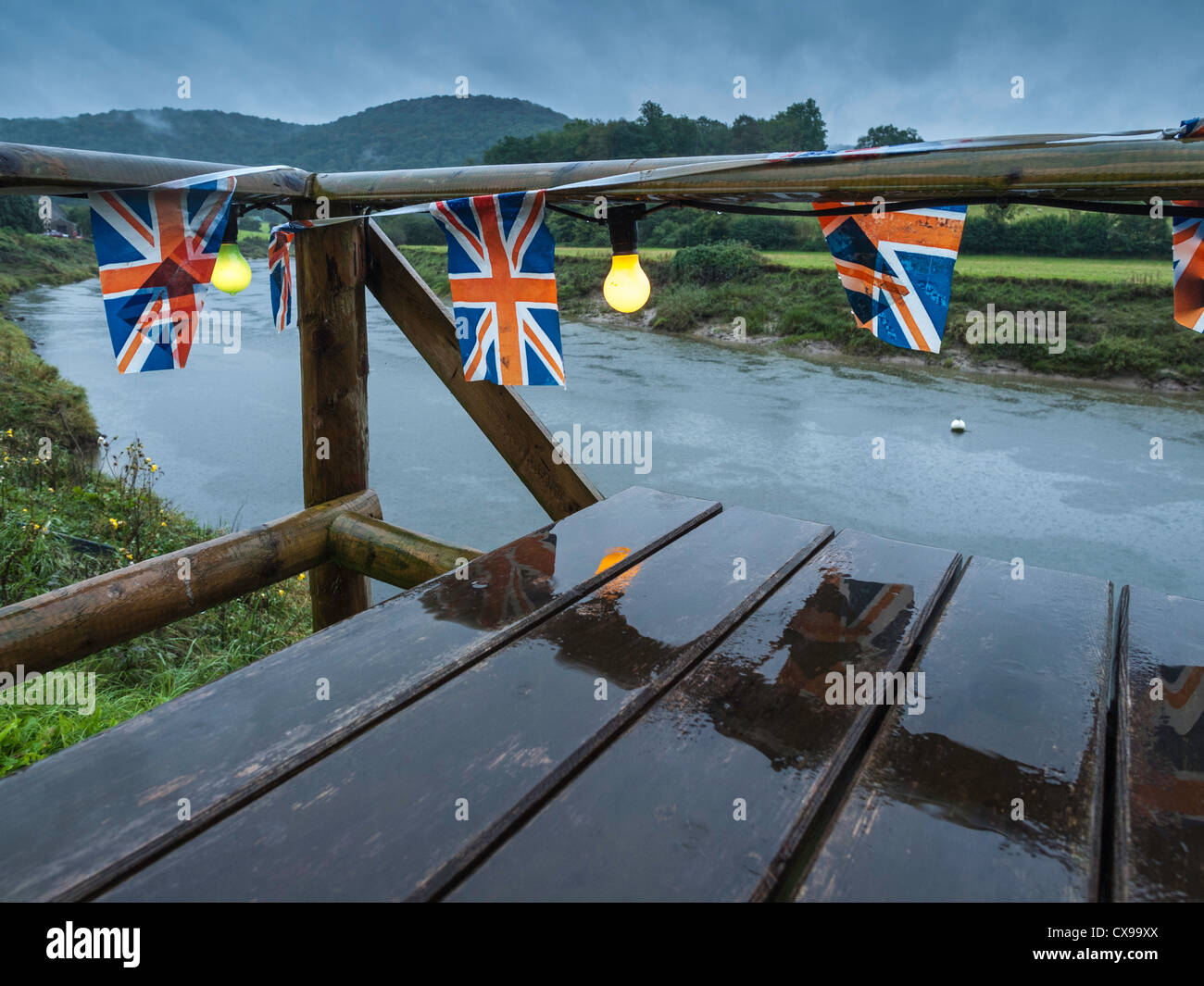Wet weather flags hi-res stock photography and images - Alamy