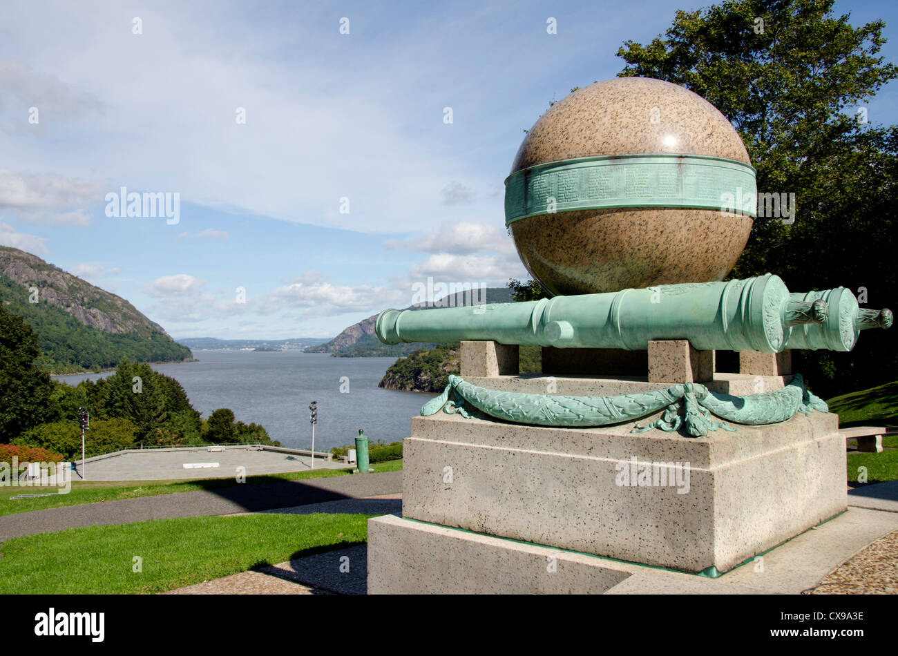 New York, West Point US Military Academy, Trophy Point. Battle Monument, c. 1897 Stock Photo - Alamy