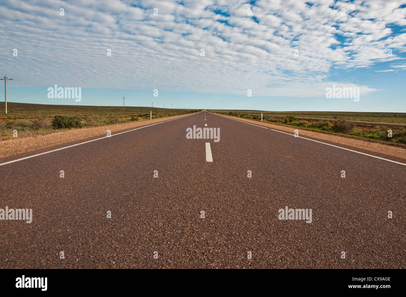 stuart highway in southern australia Stock Photo - Alamy