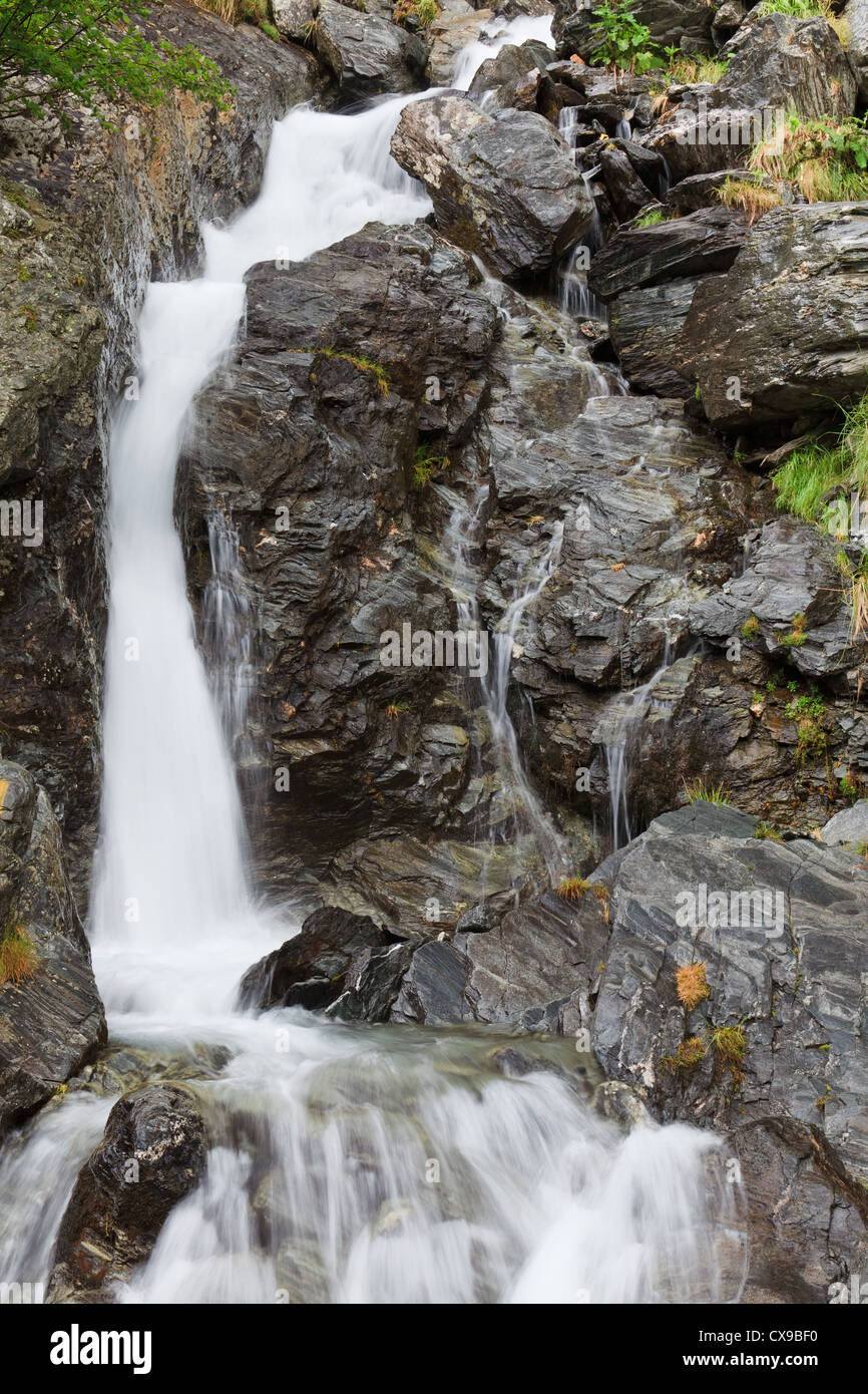 Beautiful mountain waterfall water stream hi-res stock photography and ...