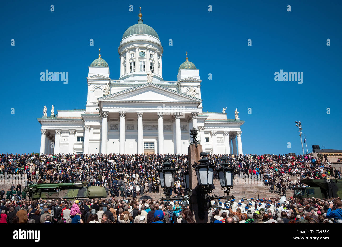 Helsinki flags hi-res stock photography and images - Alamy