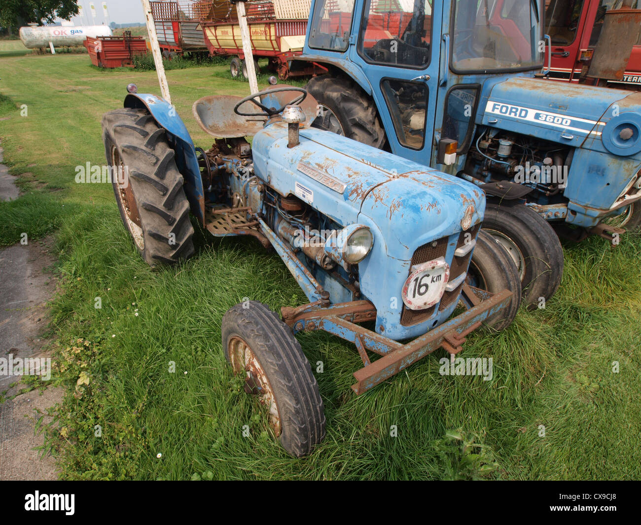 Dexta tractors hi-res stock photography and images - Alamy
