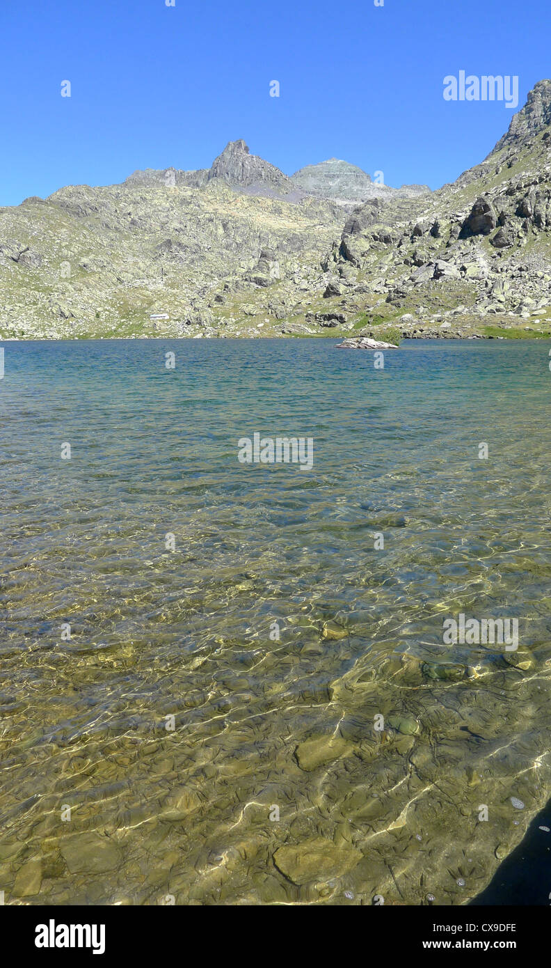 Lake by Refuge Des Merveilles, France Stock Photo - Alamy