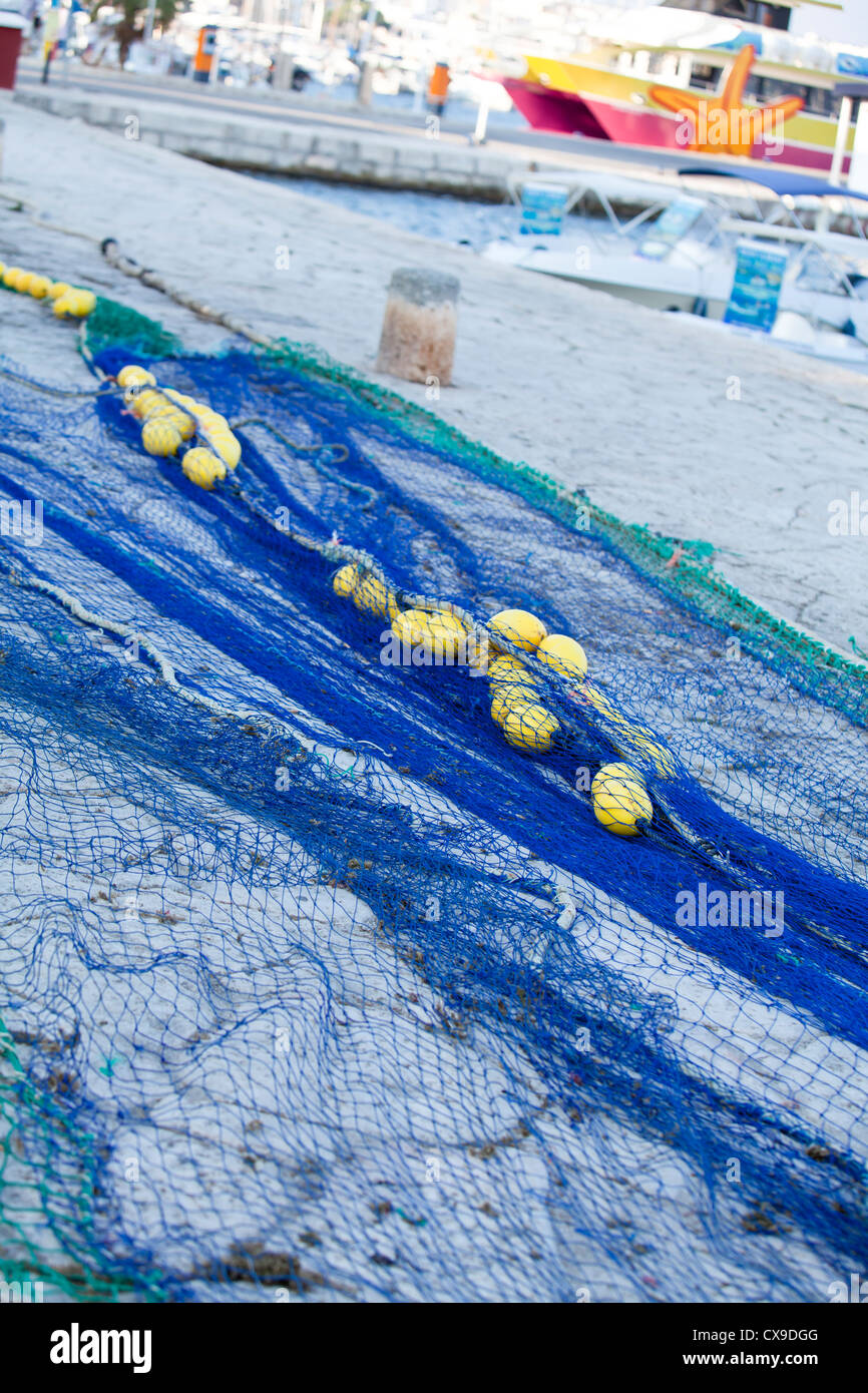Underwater fish fishing trawler hi-res stock photography and images - Alamy
