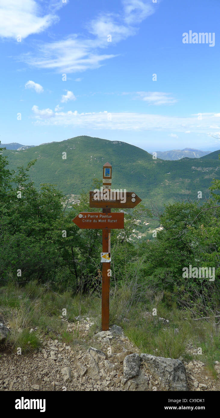 Signpost 92 on the GR 52 French Alps Stock Photo - Alamy