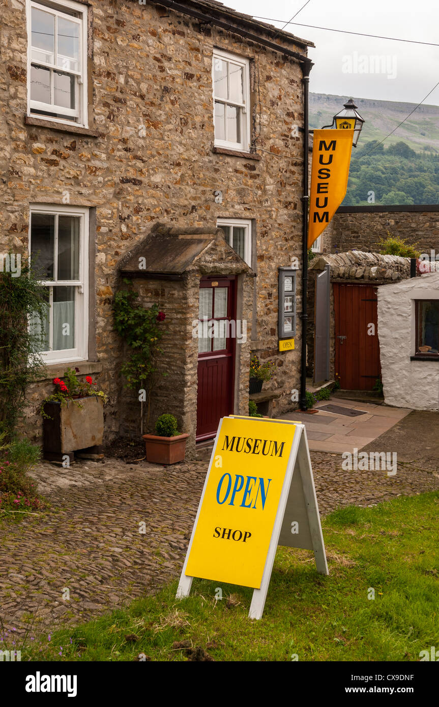 Swaledale uk exterior museums hi-res stock photography and images - Alamy