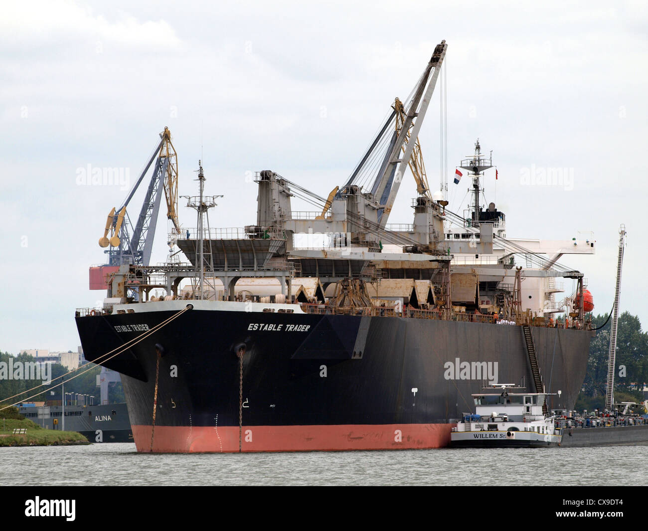 The Estable Trader is a commercial cargo vessel, used in global freight ...