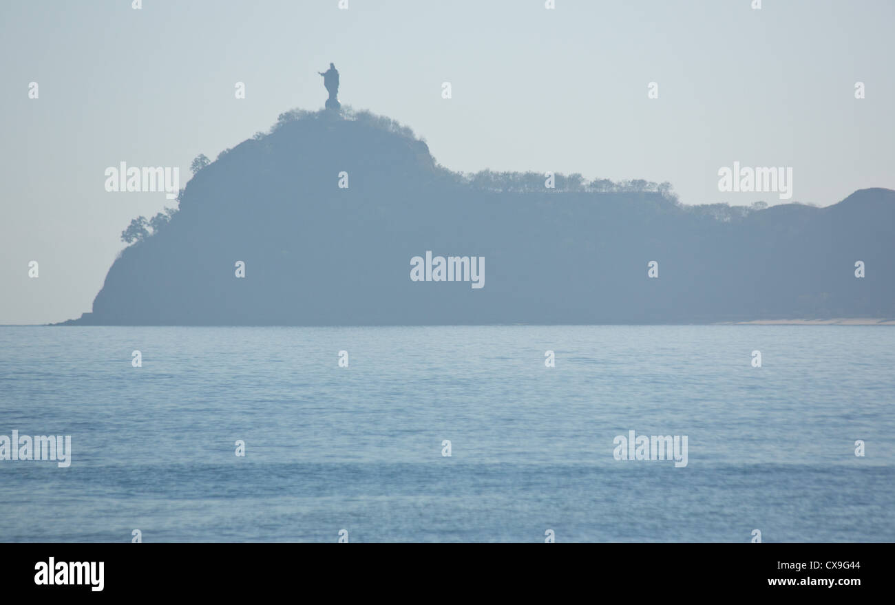 Silhouette of the large statue of Jesus, Dili, East Timor Stock Photo ...