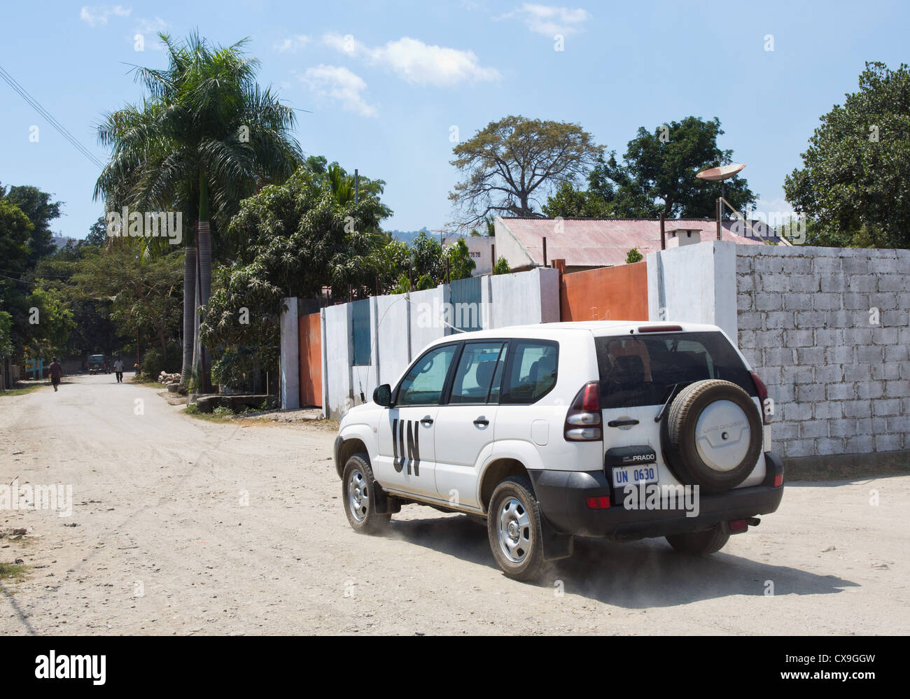 United nations vehicle hi-res stock photography and images - Alamy