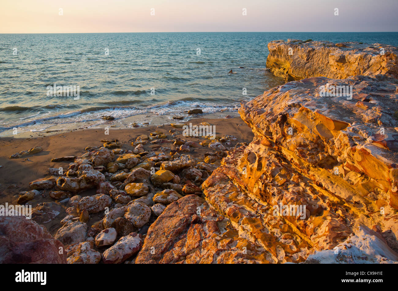 Darwin erosion rock coast beach hi-res stock photography and images - Alamy