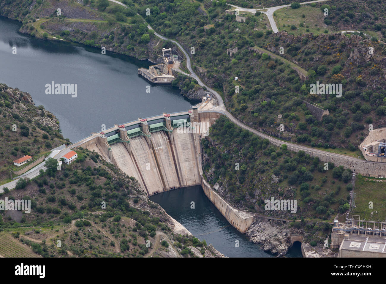 Hydroelectric dam hi-res stock photography and images - Alamy