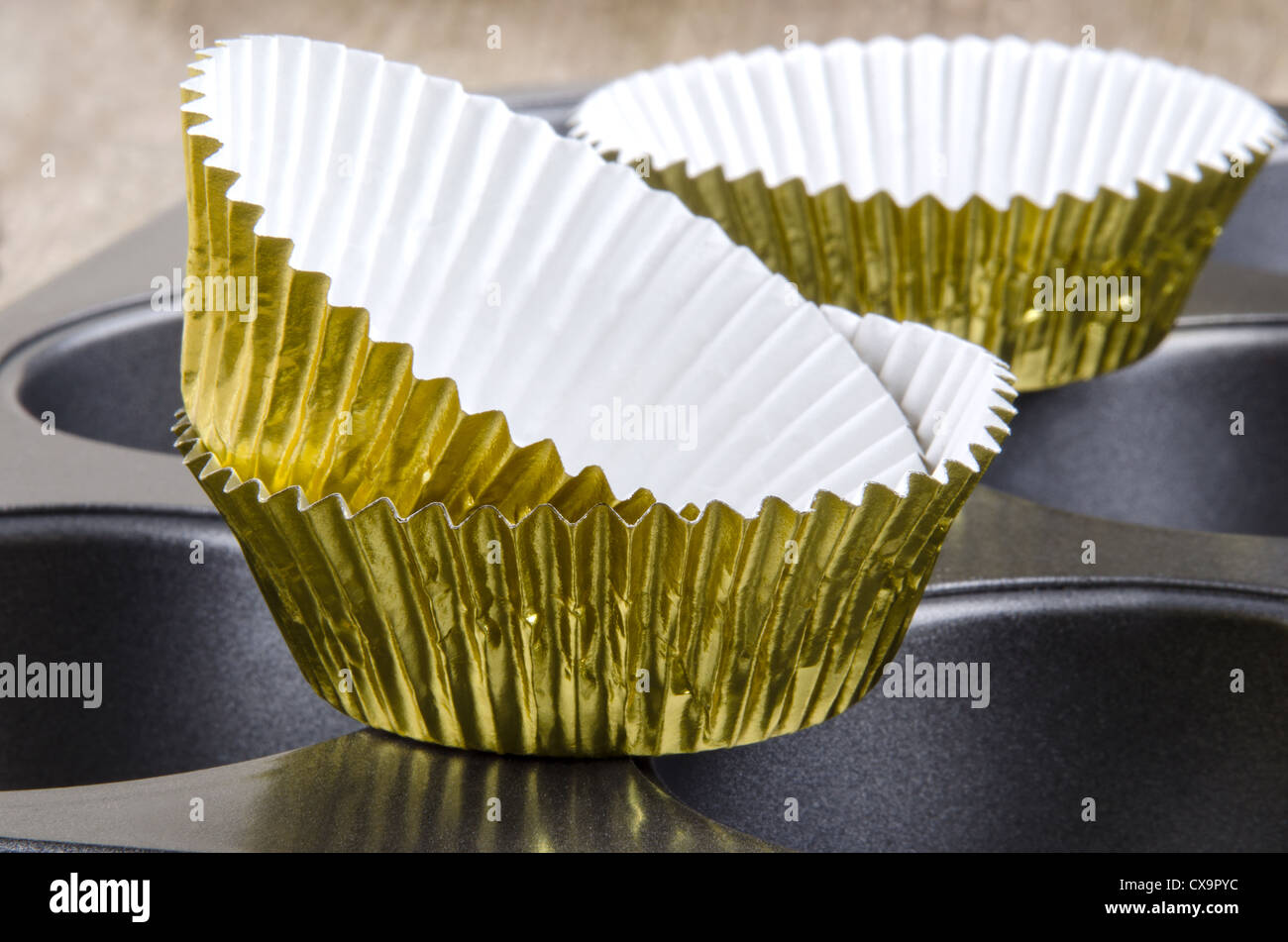 Tin cases hi-res stock photography and images - Alamy