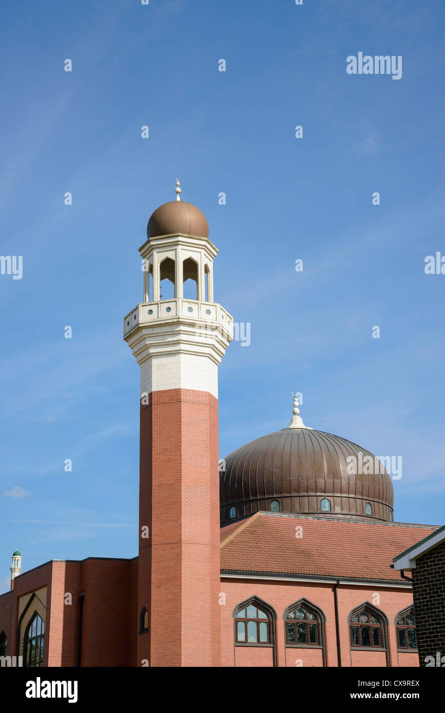 Mosque uk hi-res stock photography and images - Alamy
