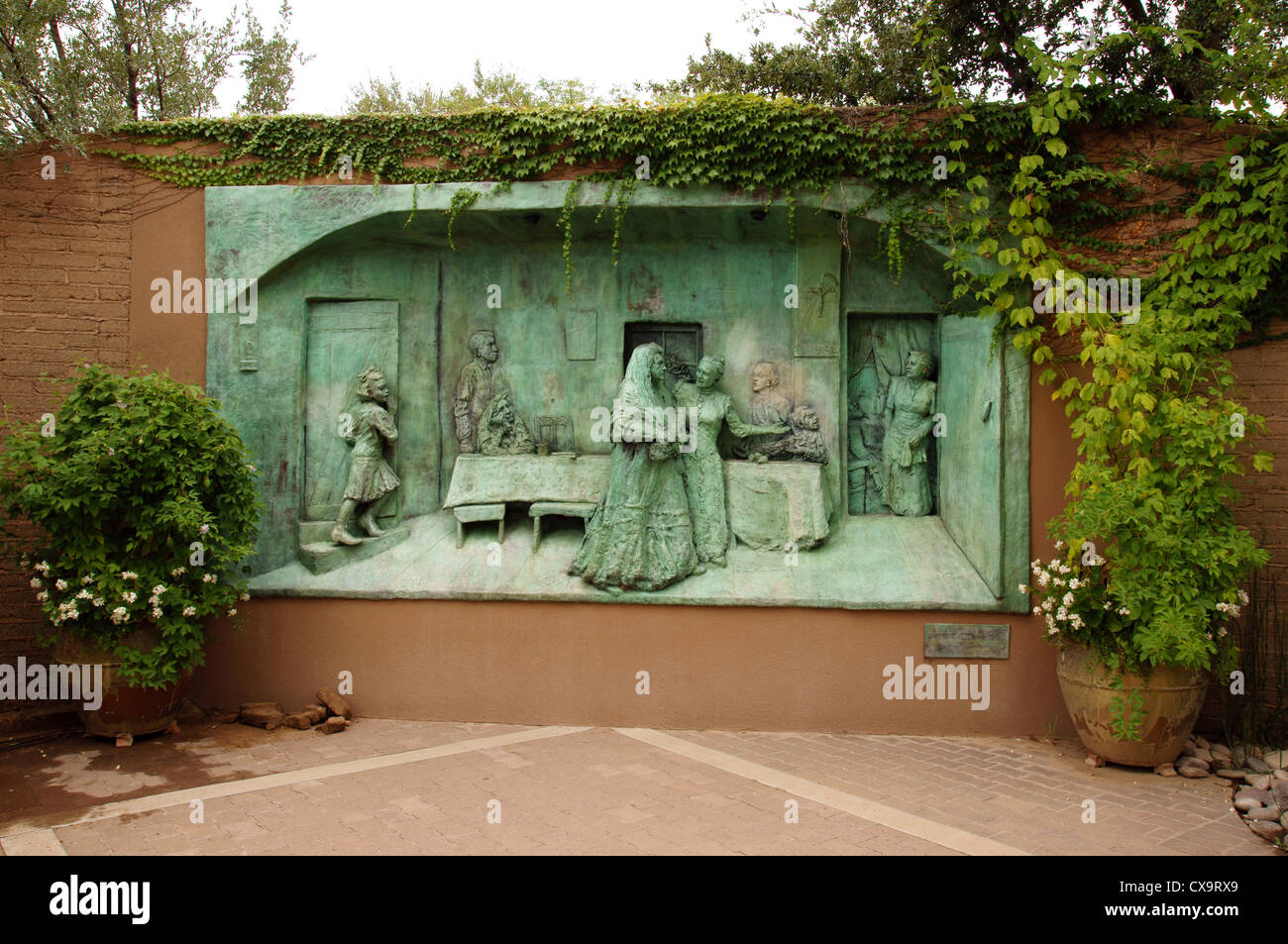 Y layout hi-res stock photography and images - Alamy