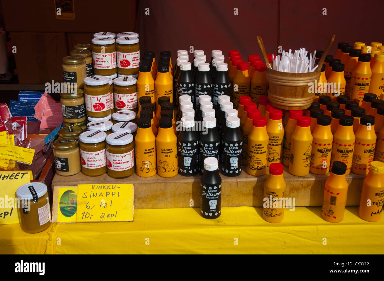 Different market stall hi-res stock photography and images - Alamy