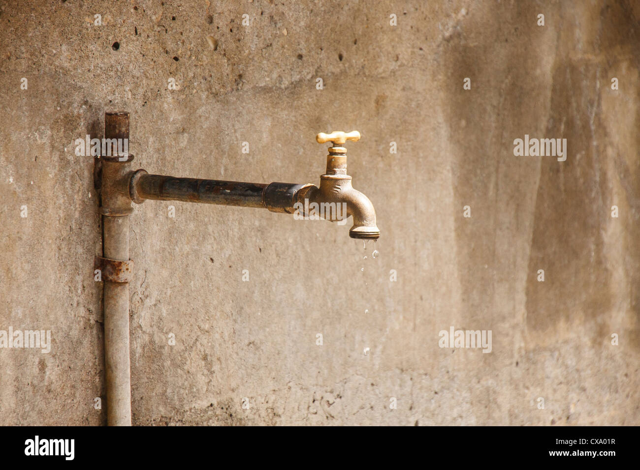Water spigot hi-res stock photography and images - Alamy