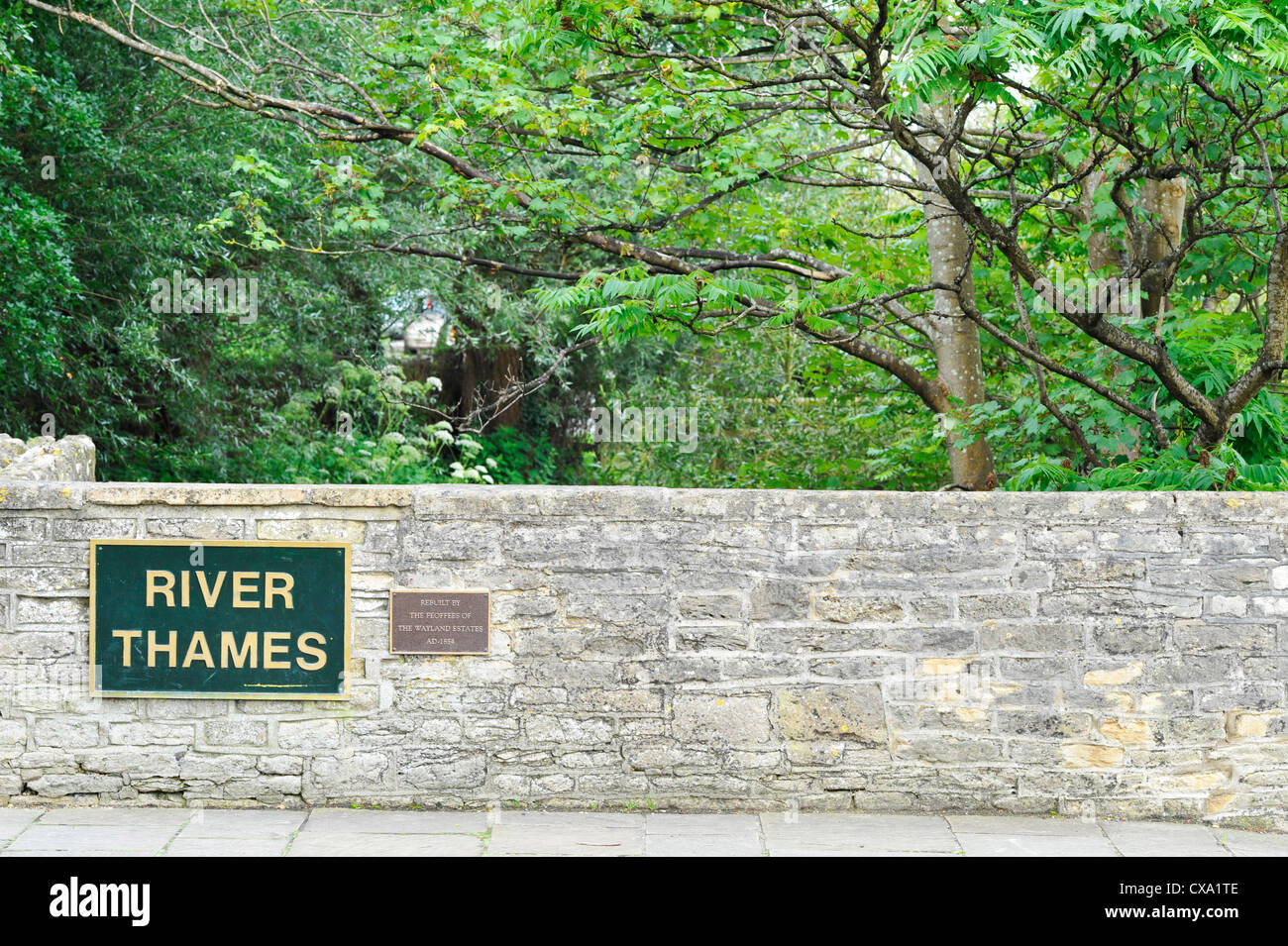 Cricklade river hi-res stock photography and images - Alamy