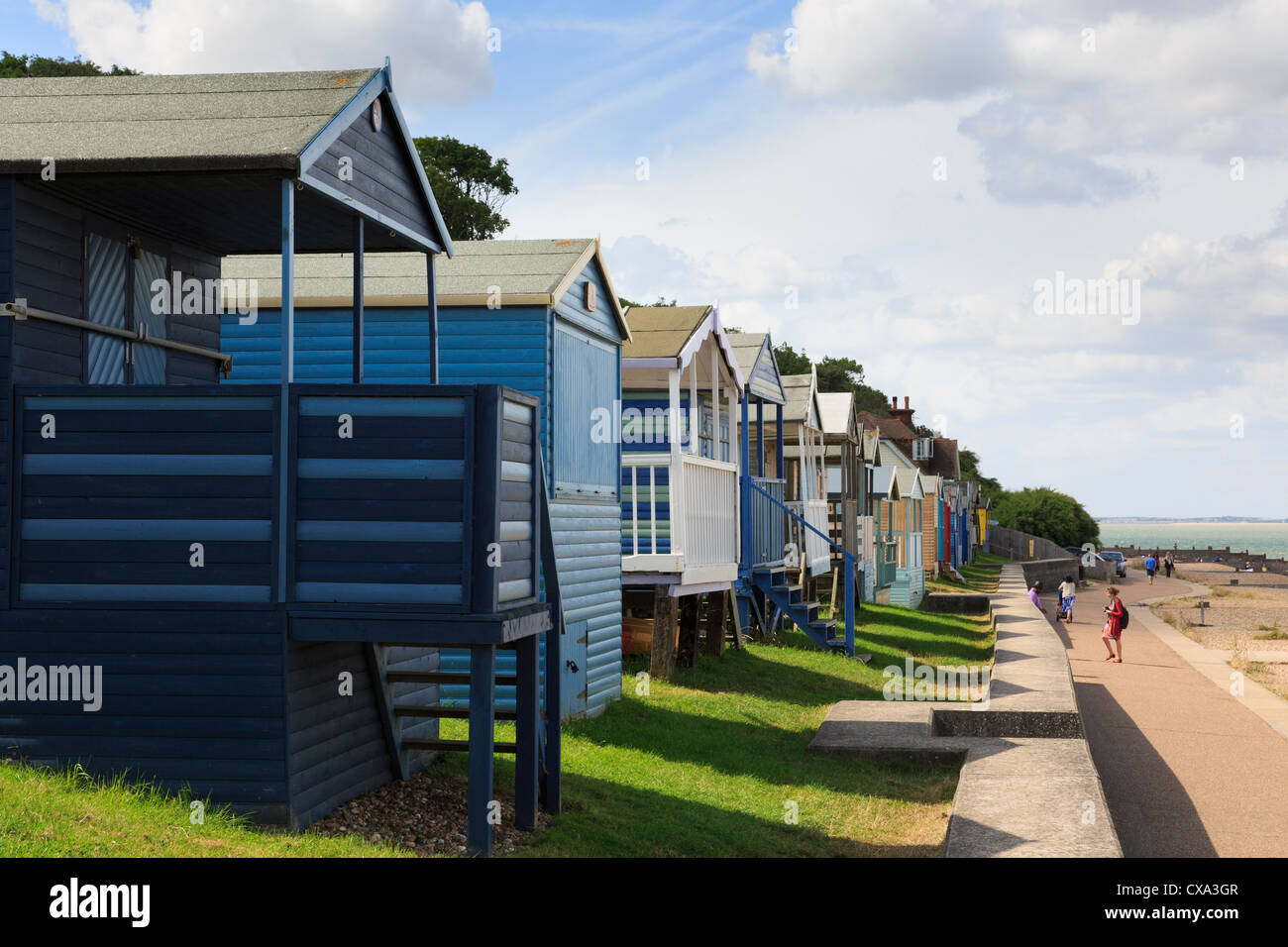 Seafront beach huts hi-res stock photography and images - Alamy