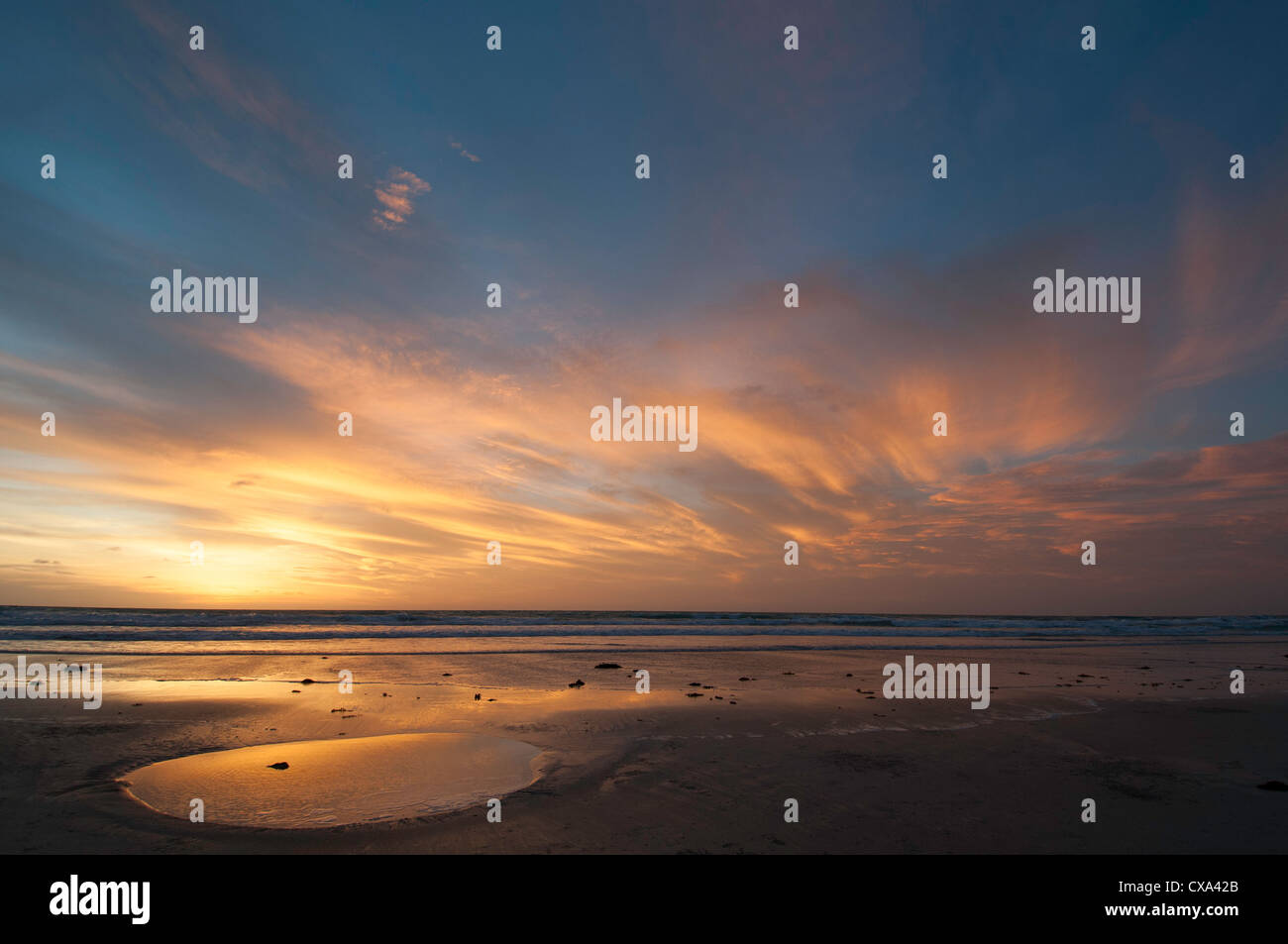 Australia sunset broome hi-res stock photography and images - Alamy