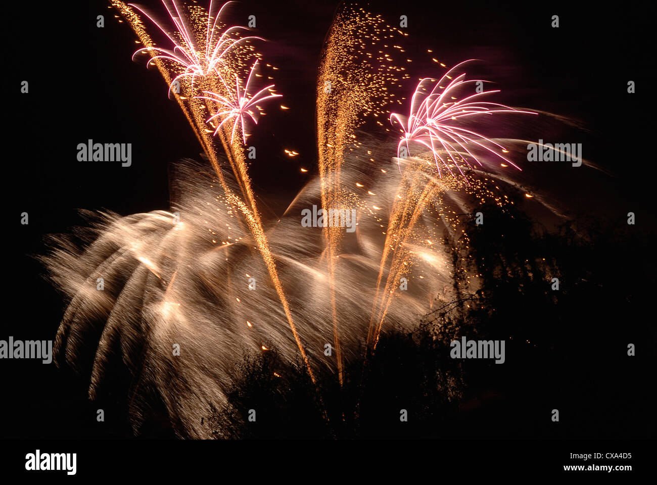 Fireworks colours hi-res stock photography and images - Alamy