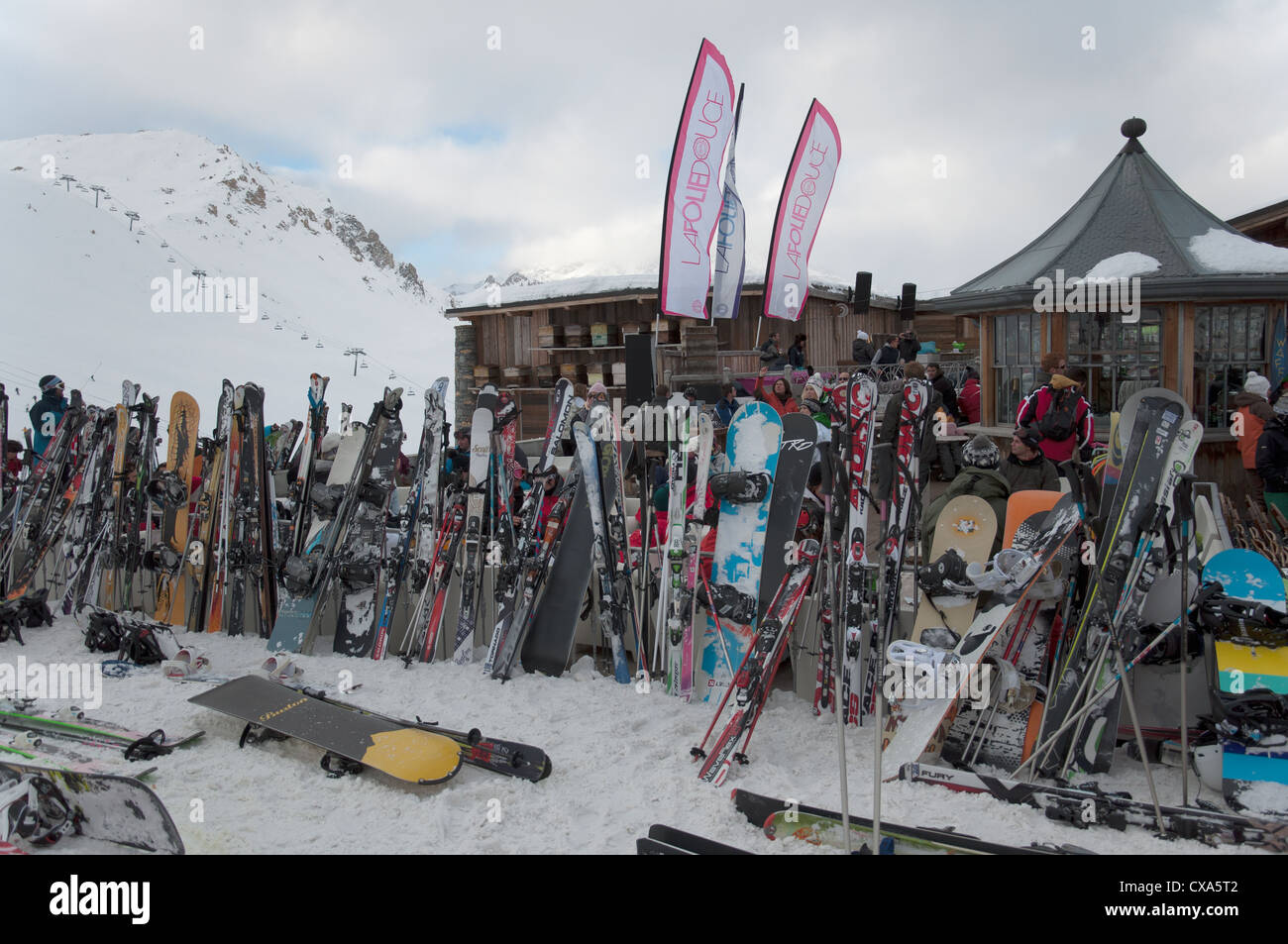 French mountain resort hi-res stock photography and images - Alamy