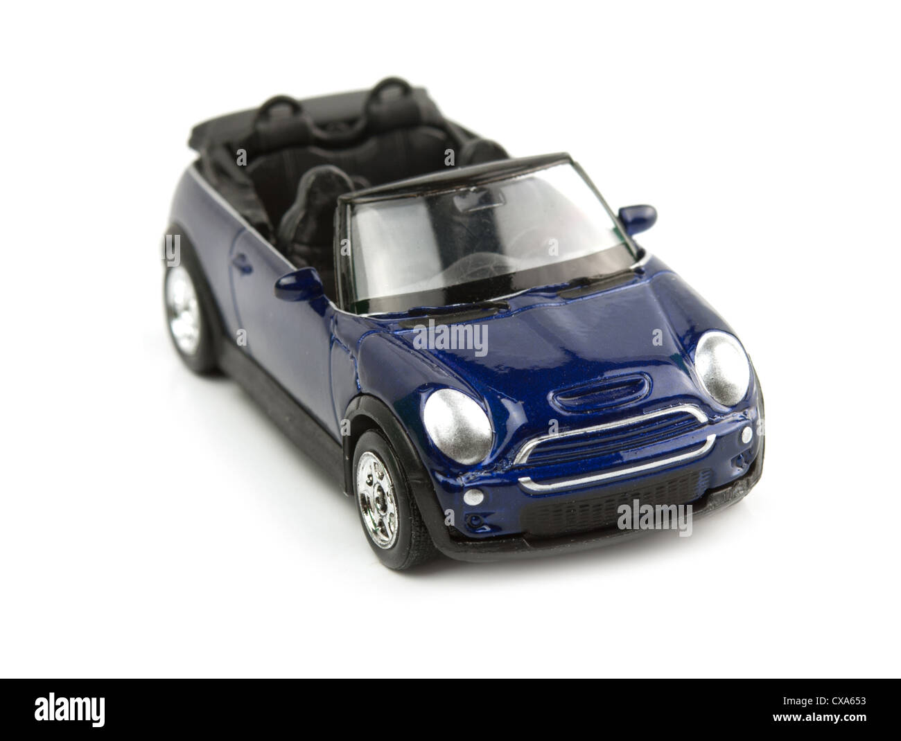 Blue car hi-res stock photography and images - Alamy