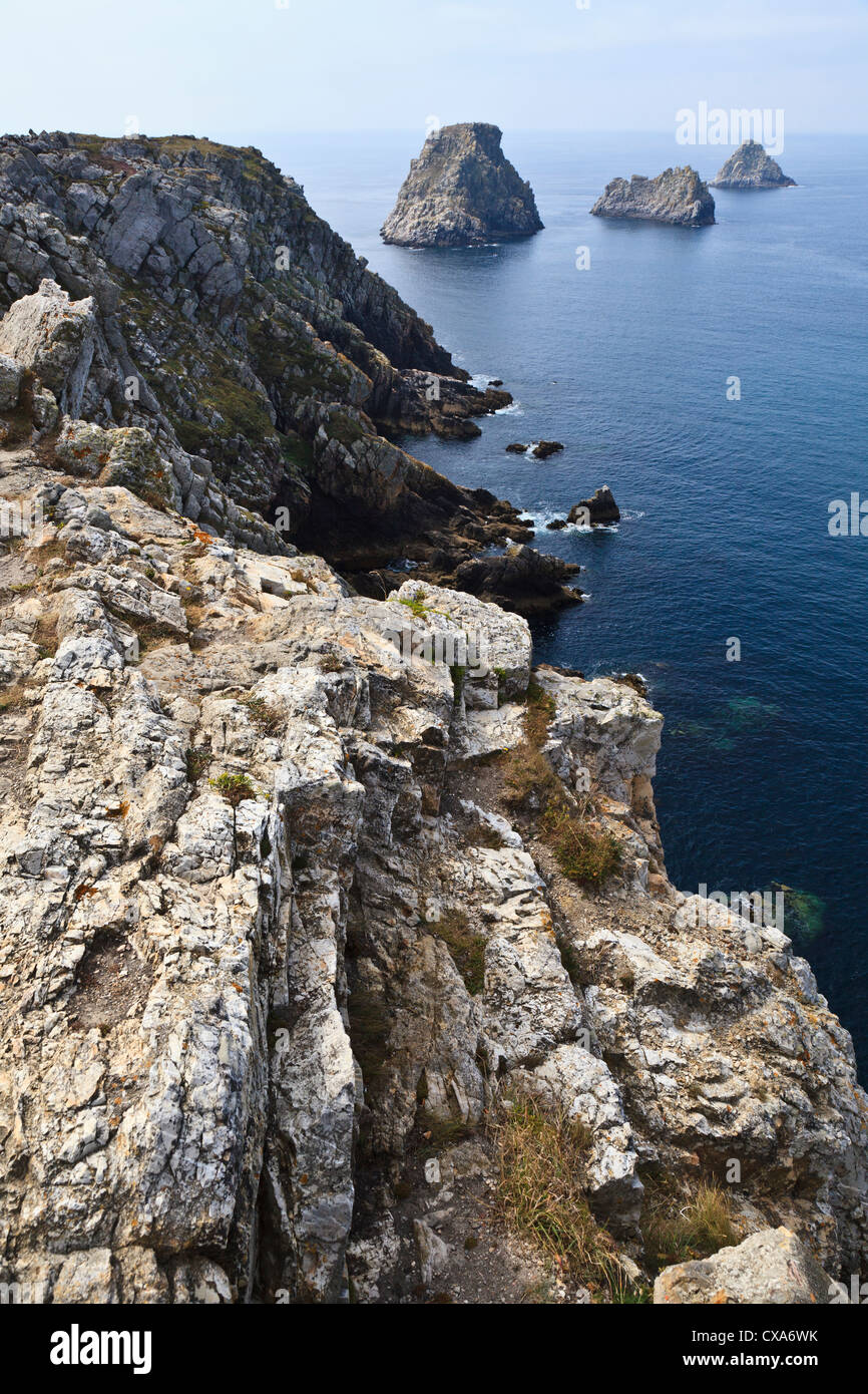 Pointe de Penhir and Les Tas de Pois, Crozon Peninsula, Finistère, Brittany, France Stock Photo ...