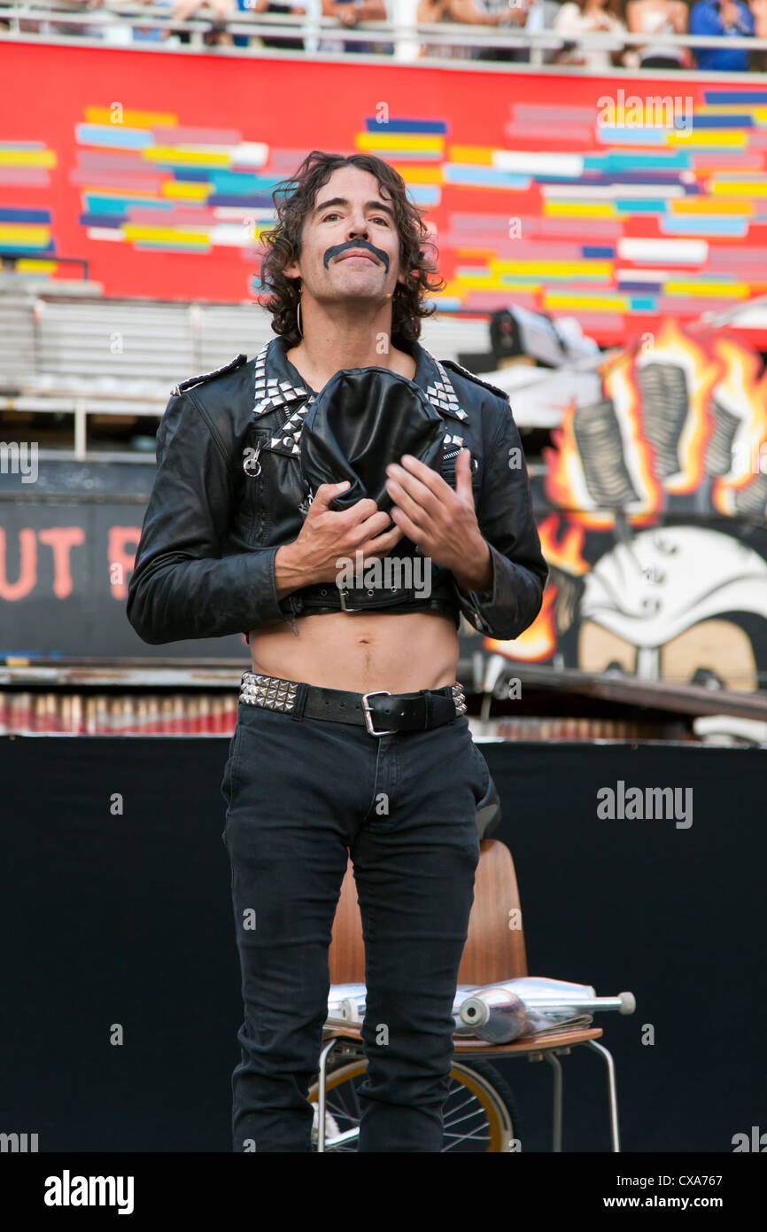 Mario Queen of the Circus, Performing at Watch This Space Festival ...