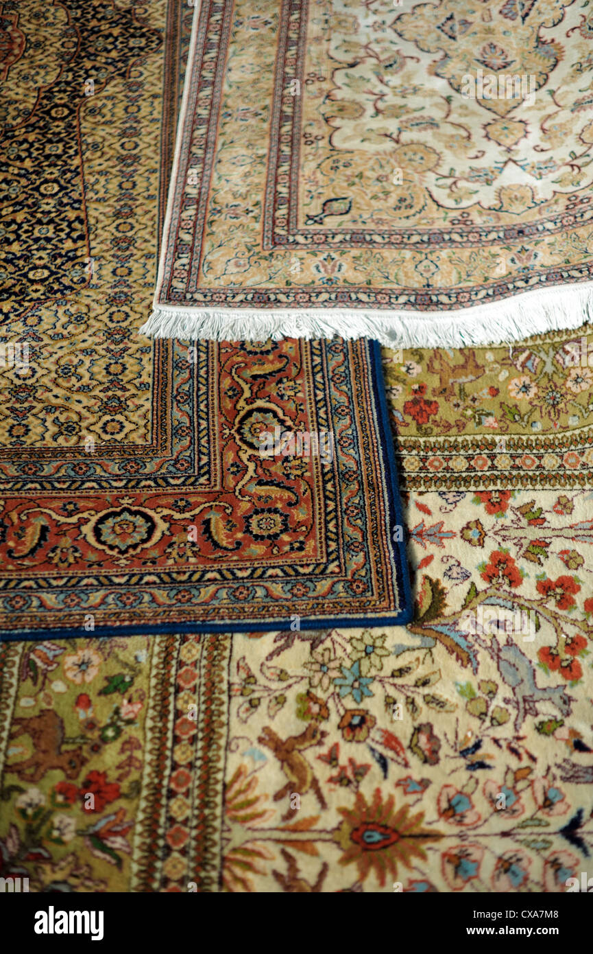Persian rugs hi-res stock photography and images - Alamy