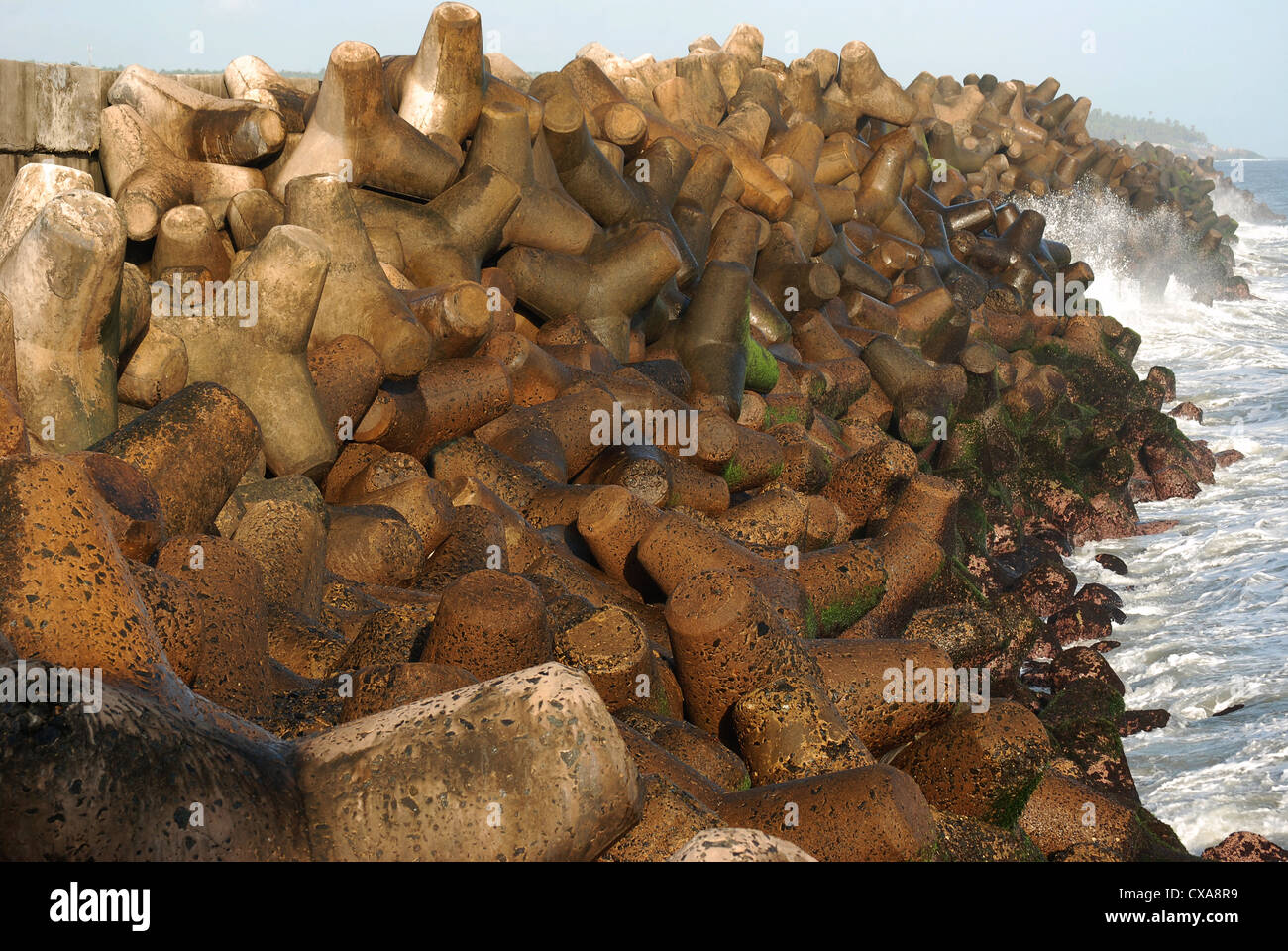 Sea wall india hi-res stock photography and images - Alamy