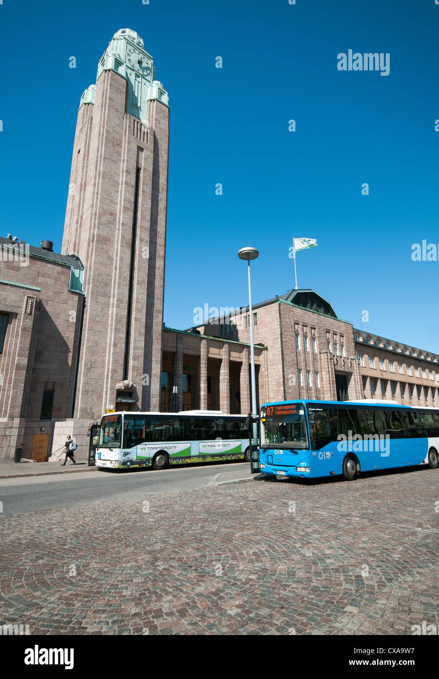 Helsinki Central Railway Station and bus station on Railway Square ...