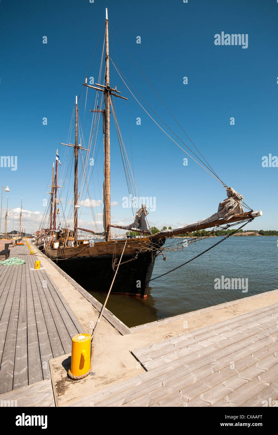 Charter quay hi-res stock photography and images - Alamy