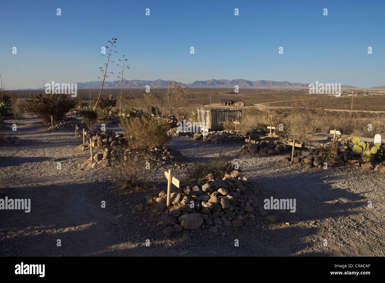 Boot hill cemetery tombstone arizona hi-res stock photography and ...