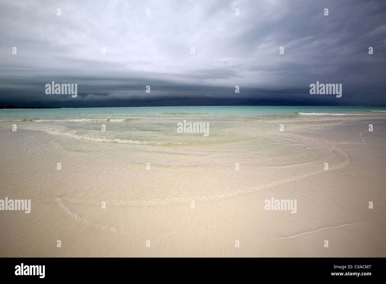 Storm clouds on horizon in hi-res stock photography and images - Alamy