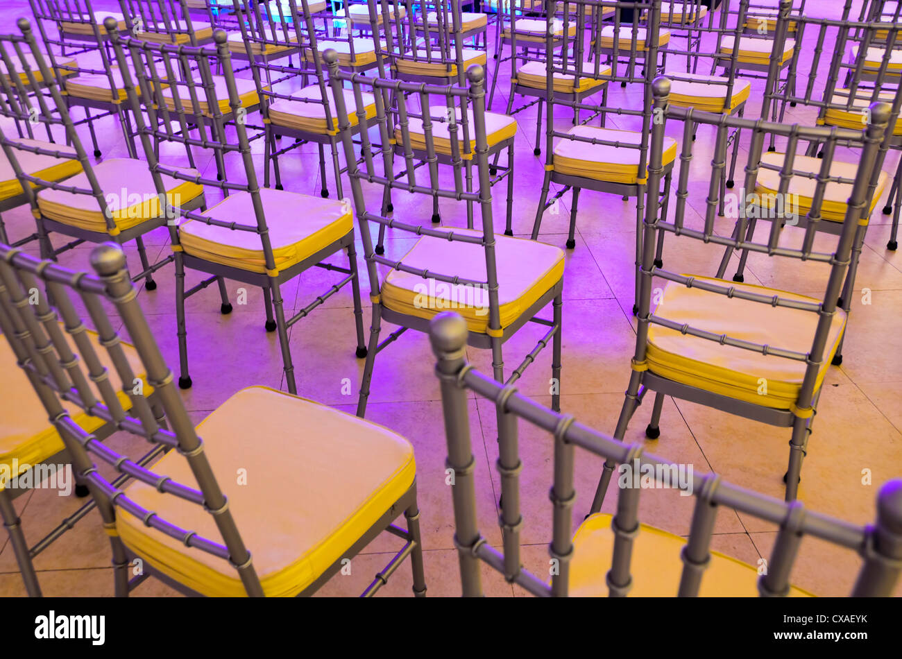 Audience seats stage lights hi-res stock photography and images - Alamy