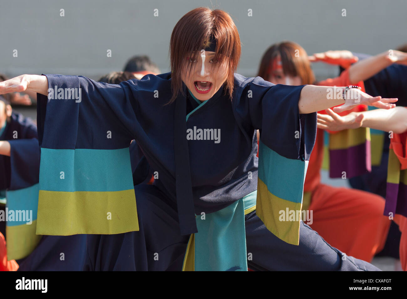 Female Japanese dancer performing traditional dance in Tokyo Stock ...