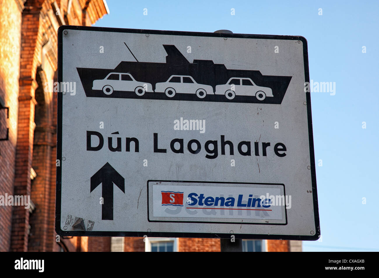 Dublin street sign hi-res stock photography and images - Alamy