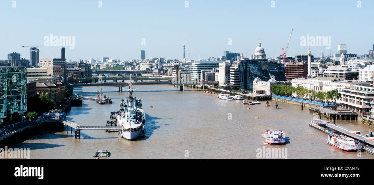 London river thames top view hi-res stock photography and images - Alamy