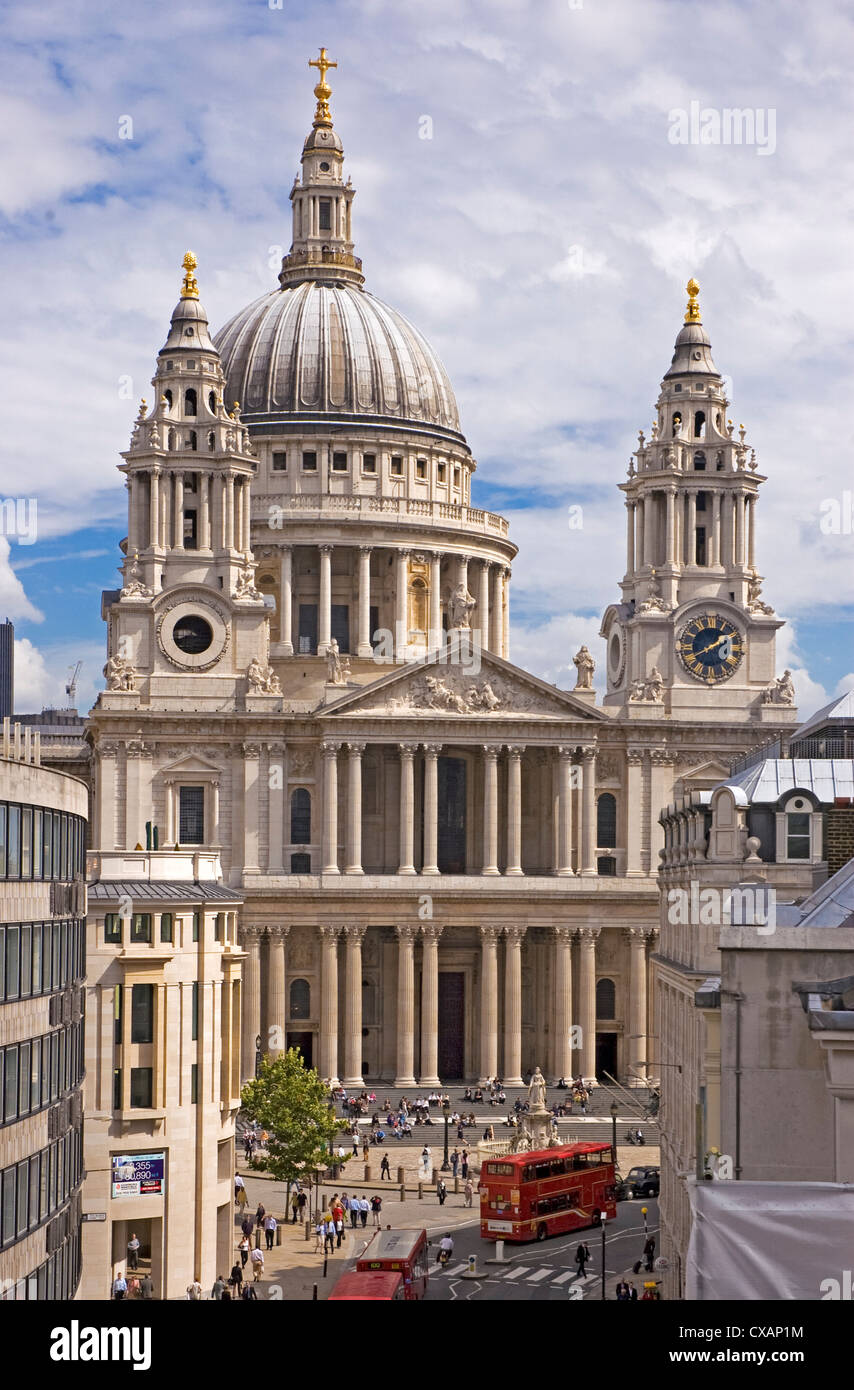 St. Paul's Cathedral designed by Sir Christopher Wren, London, England ...