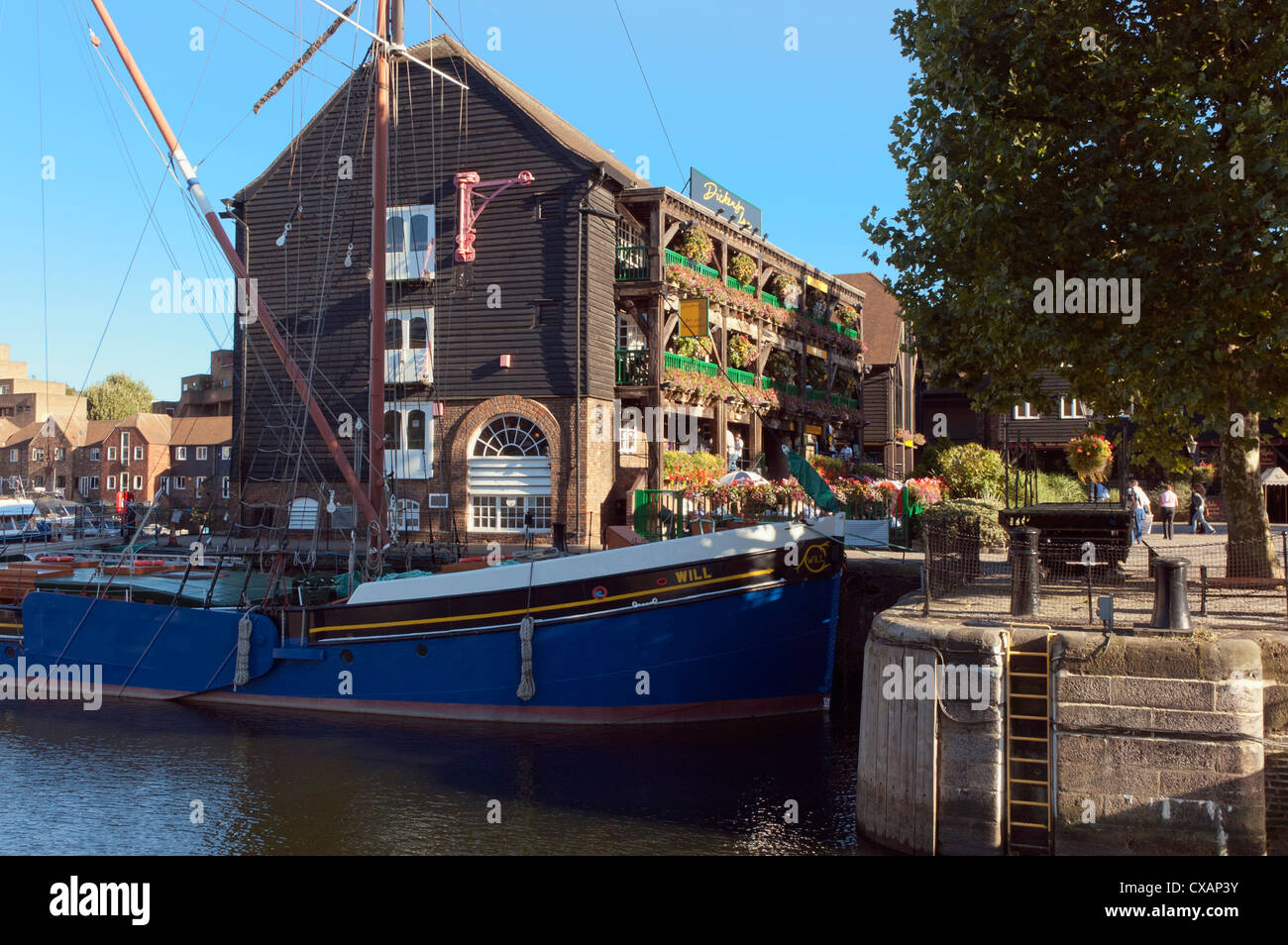 Dickens Inn, St. Katherine Dock beside Tower Bridge, London, England ...