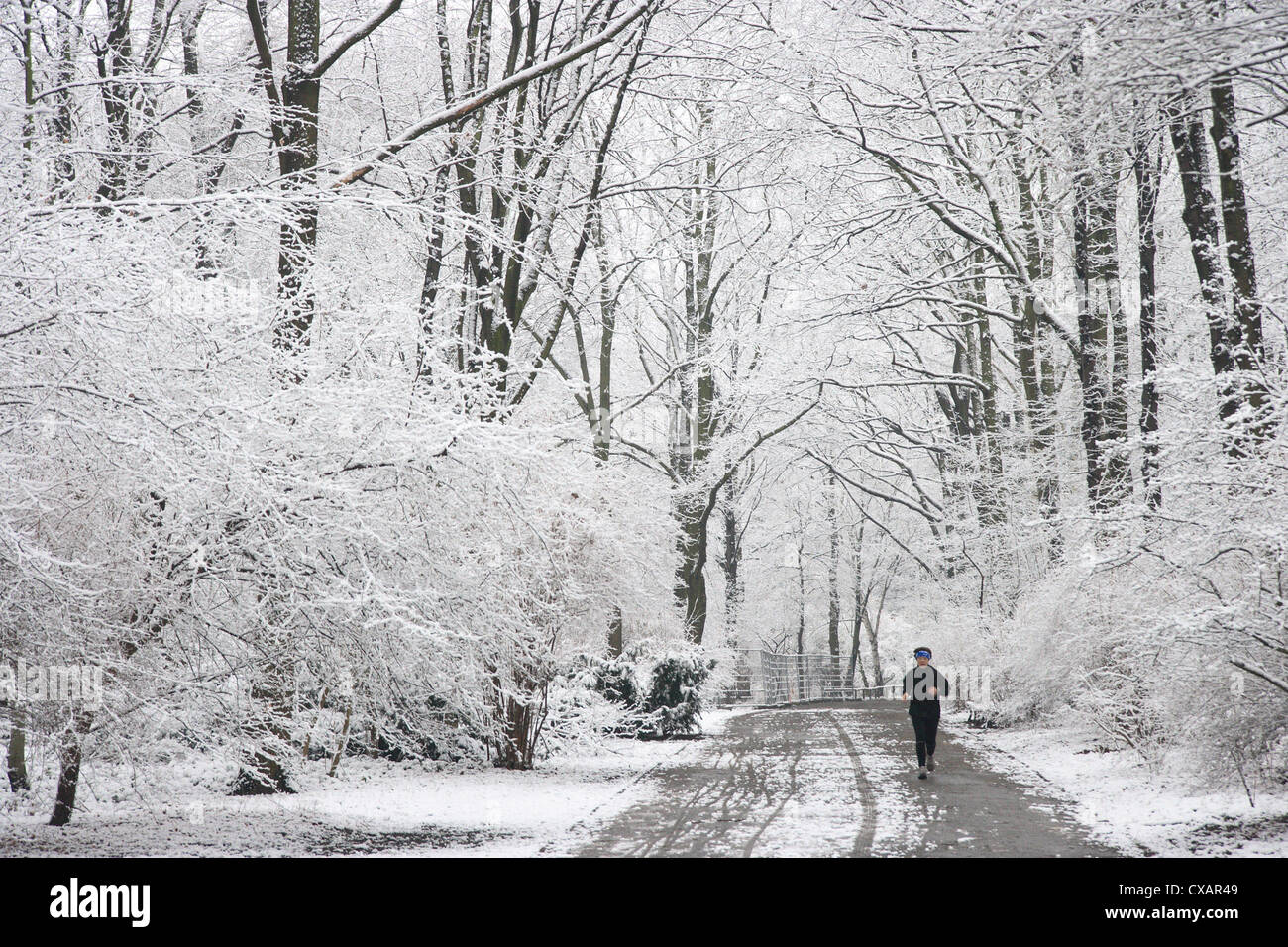 Woman covered in snow sad hi-res stock photography and images - Alamy