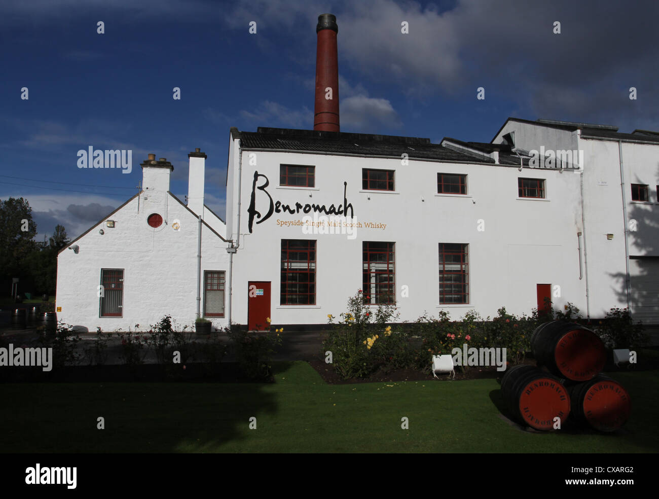Benromach distillery forres hi-res stock photography and images - Alamy