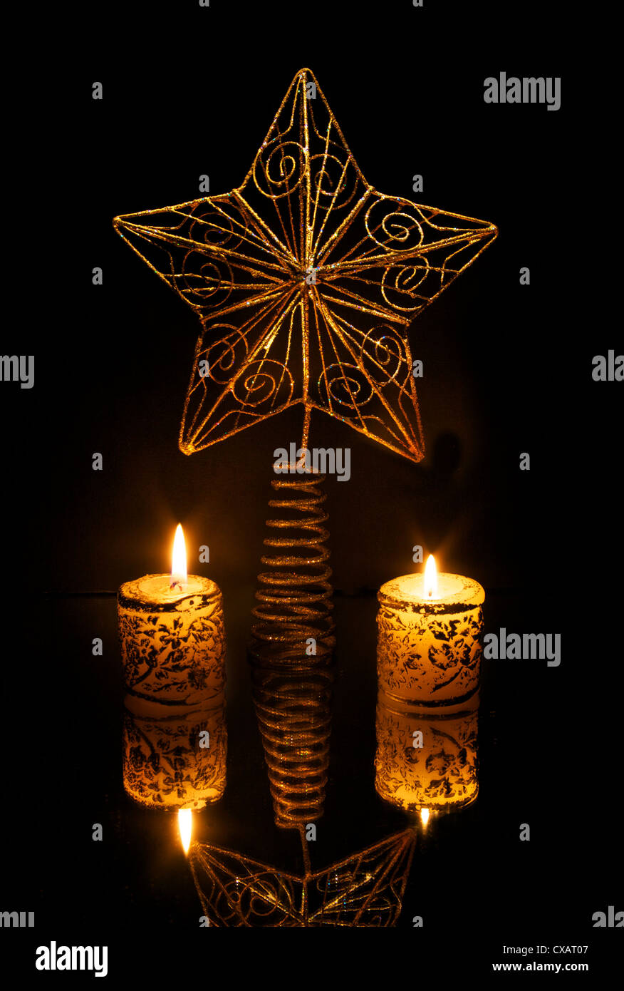 Two candles star hi-res stock photography and images - Alamy