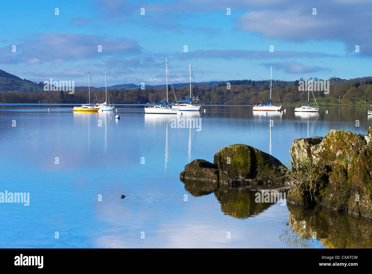 Sunrise, Ambleside, Lake Windermere, Lake District National Park ...