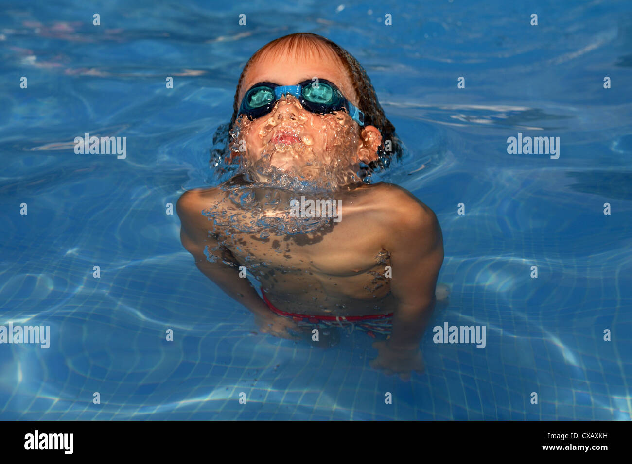 Boy hold breath underwater hi-res stock photography and images - Alamy