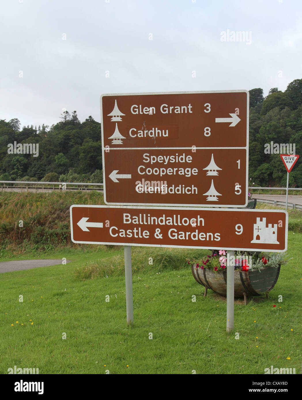 Craigellachie whisky distillery hi-res stock photography and images - Alamy