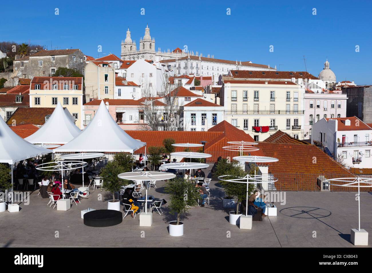 Cafe below Miradouro das Portas do Sol, Alfama, Lisbon, Portugal ...